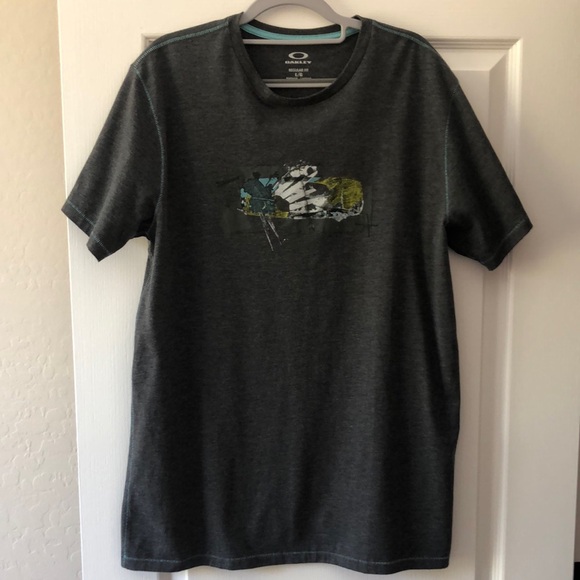 Oakley | Shirts | Oakley Euc Gray Graphic Mens Tshirt Size Large | Poshmark